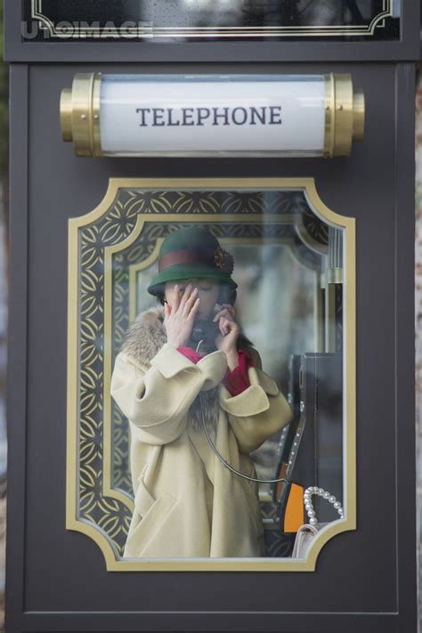 레트로and뉴트로 196 Pho634 유토이미지 사진 생활 빈티지 Pho634b 한국 동양 아시아 동양인 한국인 겨울 서울 삼청동 컨셉 앤티크