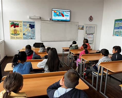 Вестник Луковитски новини Ден на толерантността в ОУ „Свети Свети Кирил и Методий” с Бежаново