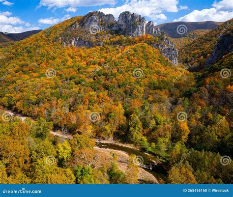 Aerial Shot Of Seneca Rocks In West Virginia With Fall Foliage Stock