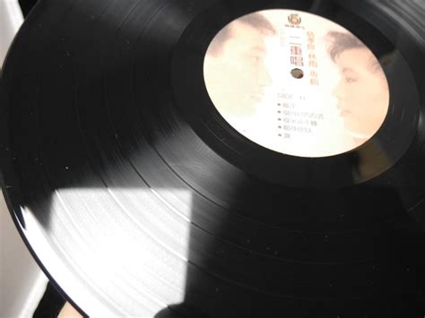 【阿輝の古物】黑膠唱片lp 翁孝良 林雨 專輯 二重唱 有歌詞 些微刮痕 飛碟唱片 D37 1元起標無底價 Yahoo拍賣