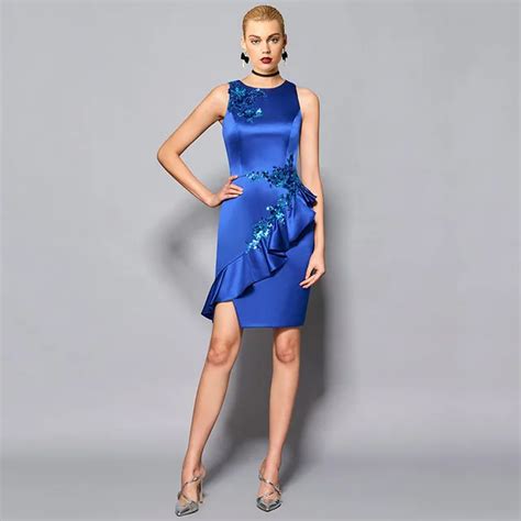 Dressv Dark Blue Cocktail Dress Elegant Scoop Neck Zipper Sheath