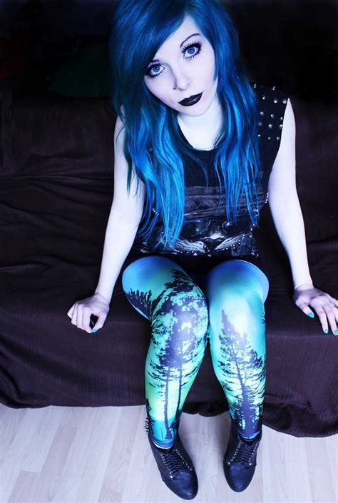 Ira Vampira Emo Girl Scene Queen Pastel Goth White Hair Blonde Vampire Doll Blue Hair