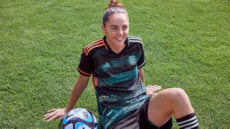 El Sorprendente Diseño De La Nueva Camiseta Alternativa De La Selección