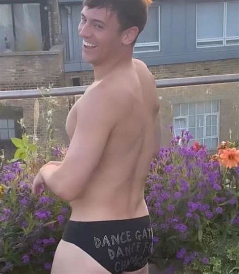 Hot Celeb Guys On Twitter Rt Hot Guy Celebs Tom Would Get More Than Champagne Https T Co