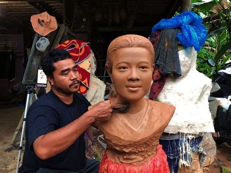 លោក ប៊ិន ឆារ៉ាន់ ពីជាងគំនូរ ក្លាយជាអ្នកសូនរូបដ៏ចំណាន សុីសុីថាមស៍