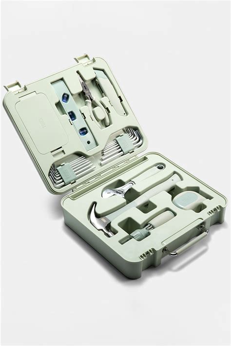 Modern Toolbox Workstation