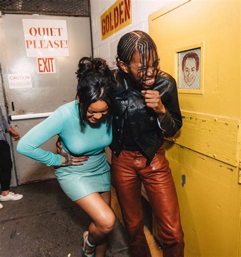 Rihanna Sexy In Golden Theatre Photos The Fappening