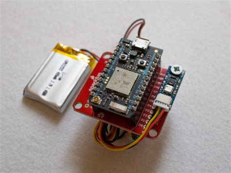 Solar Powered Particle Photon Environment Monitor Electronics