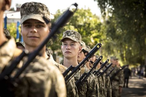 Як стати офіцером Збройних Сил України нові вимоги та доповнення — Сучасна освіта Довідник