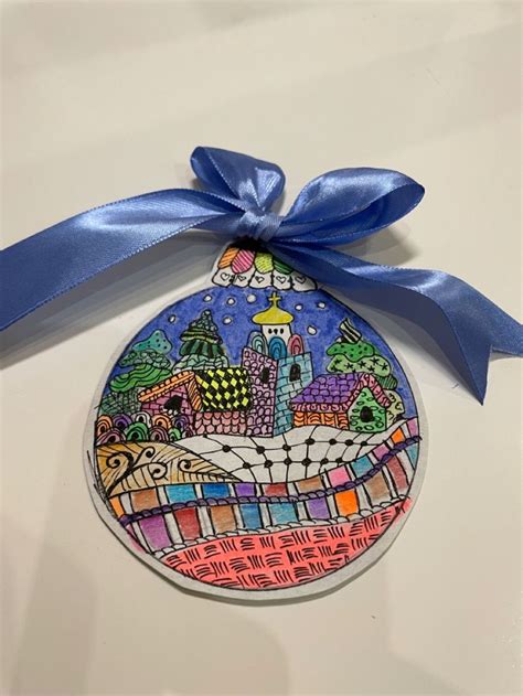 Елочный шарик из бумаги Toys