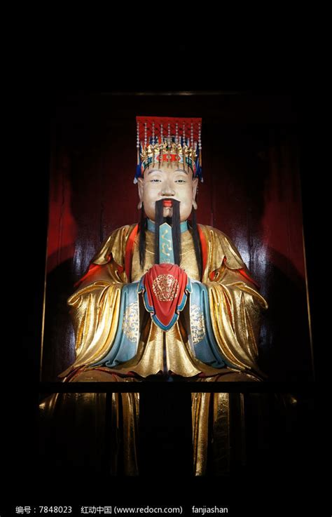 三国刘备彩塑像高清图片下载 红动中国