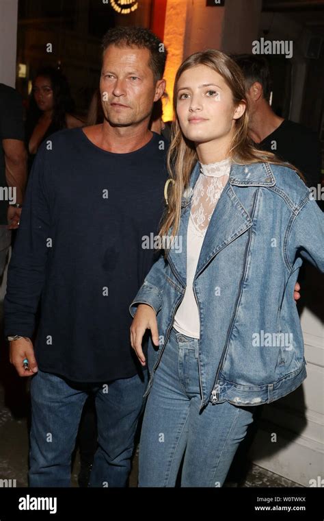 Lilli Schweiger Til Schweiger Premiere Klassenfahrt Hamburg 1909