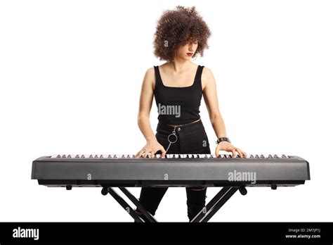 Female Keyboard Players