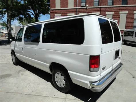 2000 Ford E 150 Econoline Club Wagon Xlt Standard Passenger Van 2 Door 42l