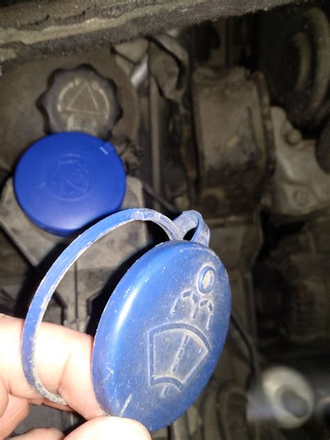 Крышка бачка омывателя — DRIVE2