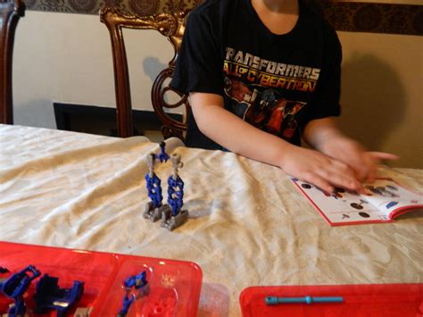 Transformers Construct Bots