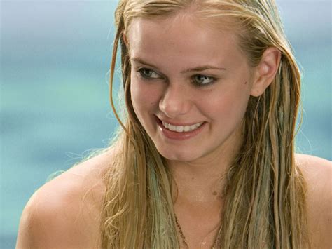 Sara Paxton No Makeup
