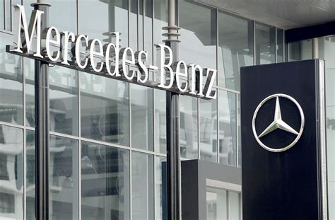 Mercedes Benz Launches 2 C Class Models Mercedes Benz Launches 2 C Class Models