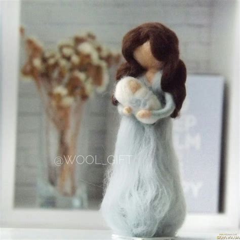 Купити Мати з немовлям Інтерєрна лялька Декор Skrynya Ua