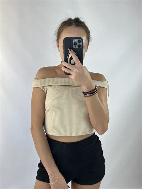 Топ — ціна 350 грн у каталозі Топи Купити жіночі речі за доступною ціною на Шафі Україна