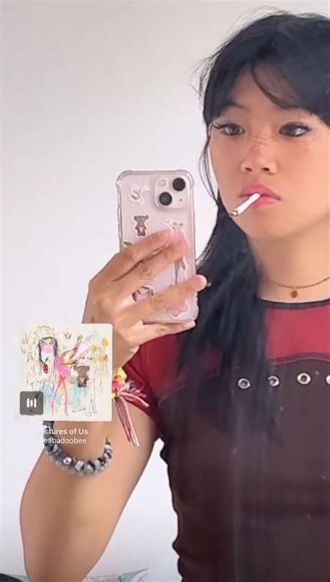 Beabadoobee Hearts Girl Celebs My Heart Is Breaking