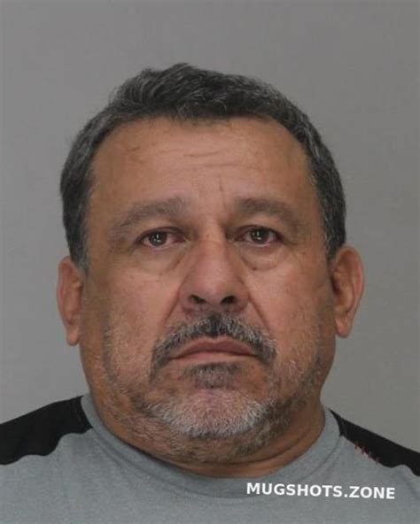 Escobar Jose 08202022 Dallas County Mugshots Zone