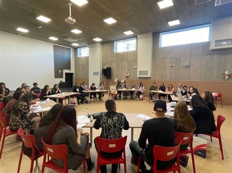 Бургас вече има Международен младежки център Национален младежки форум