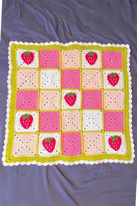 10 Strawberry Summer Blanket Free Crochet Patterns Crocht