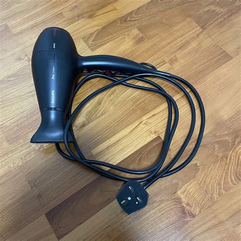 Philips Pro 2100w Ionic Hairdryer Used Everything Else On Carousell