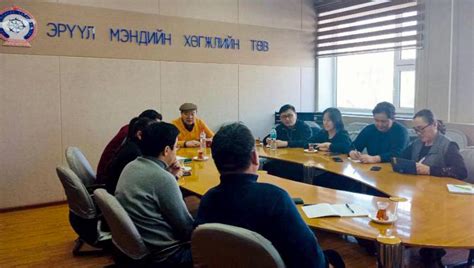 Зүрх шилжүүлэн суулгах үндэсний багтай уулзлаа Эрүүл мэндийн хөгжлийн төв