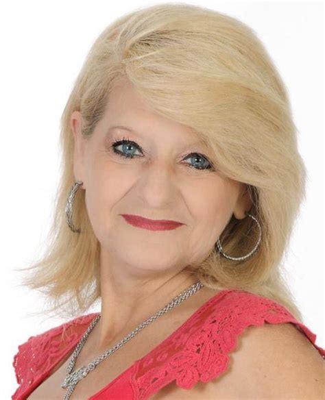 Ashley Chaissons Instagram Twitter And Facebook On Idcrawl