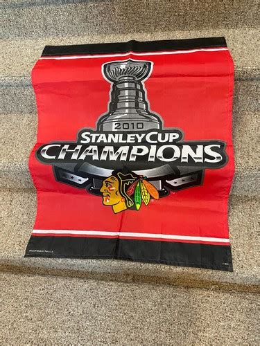 2010 Chicago Blackhawks Stanley Cup Champions 27 X 37 Flag Nhl
