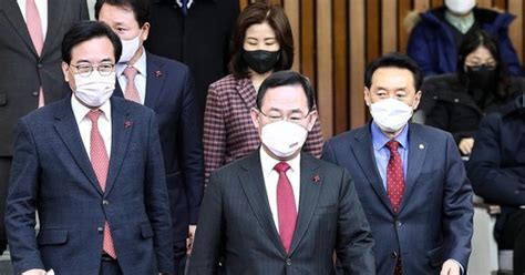 그런 스타일 아닌데…친윤 열받게한 말 주호영 왜 그랬을까