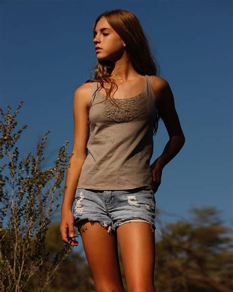 Emily Feld Social Media 01162018 • Celebmafia Emily Feld Social Media 01162018 • Celebmafia