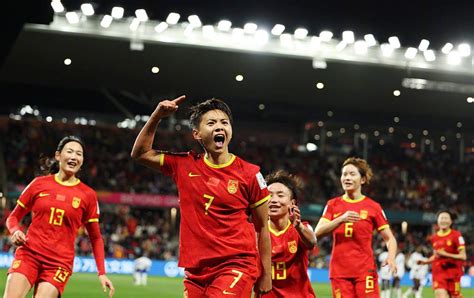 绝境重生！中国女足1 0海地女足获首胜海地中国女足中国队新浪新闻
