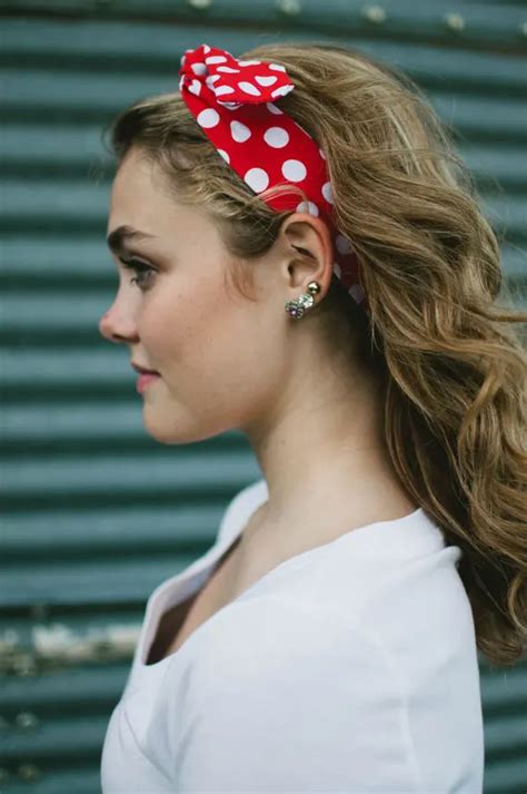 50s Hairstyles For Women Scarf