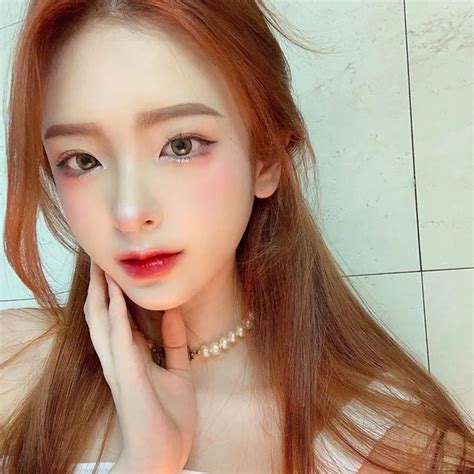 หน้าเรียวไม่พึ่งโบ 7 เทคนิคเมคอัพ เหลาหน้าเรียว ลดแก้มบวม ดูหน้าเล็กลงทันที ไม่ง้อแอพรีทัช ♡