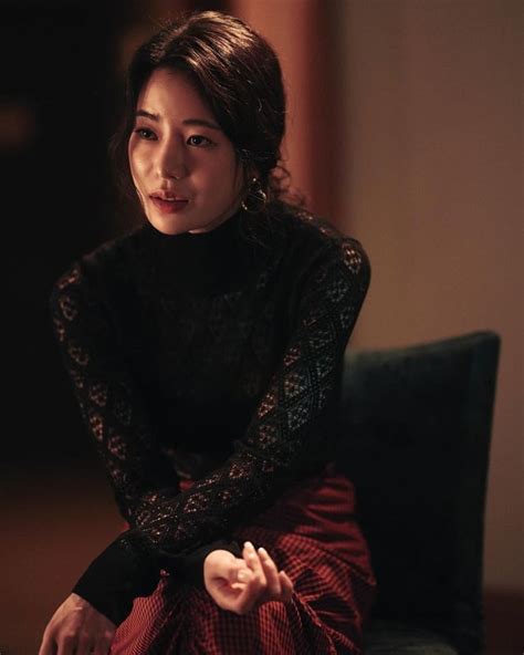 10 Photos Of Lim Ji Yeon That Are Unrecognizable In Her Latest