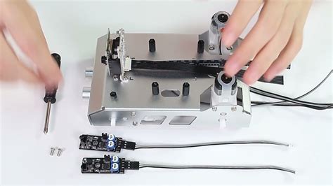 Sunfounder Zeus Car Smart Car Kit For Arduino Uno Battery Included Assembly Tutotial Youtube