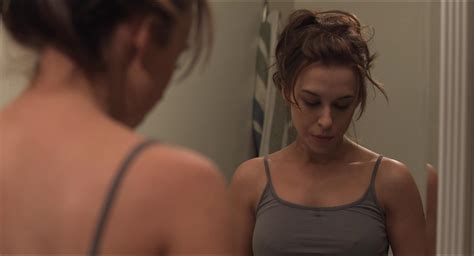 Naked Lacey Chabert In Slightly Single In L A