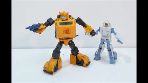 Rob A Reviews Transformers Mp 21 Bumble Masterpiece Bumblebee Youtube
