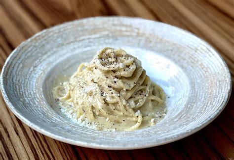 Ricetta Tonnarelli Cacio E Pepe Piatto Iconico Della Cucina Romana