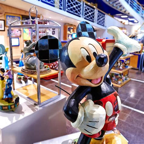 Chad Powers La Nouvelle Série Comique Sur Disney Et Hulu Démarre Le