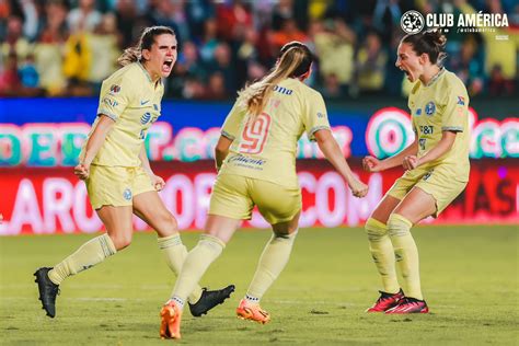 Katty Martínez Y Andrea Pereira Le Dan El Primer Triunfo Al América Femenil Ante Pachuca Vavel