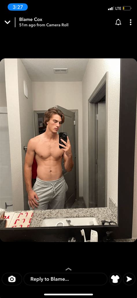 Zach Cox Shirtless Rhotinfluencerguys