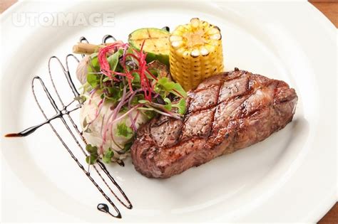 유토이미지 비프 등심 스테이크