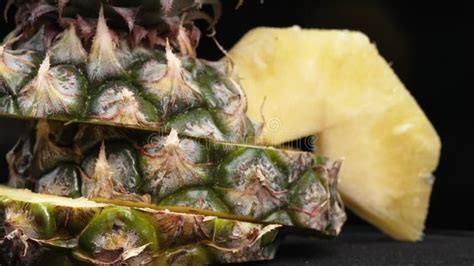 Close Up Of Fresh Pineapple With Slice Of Peel Pineapple Insert Comestible Stock Footage