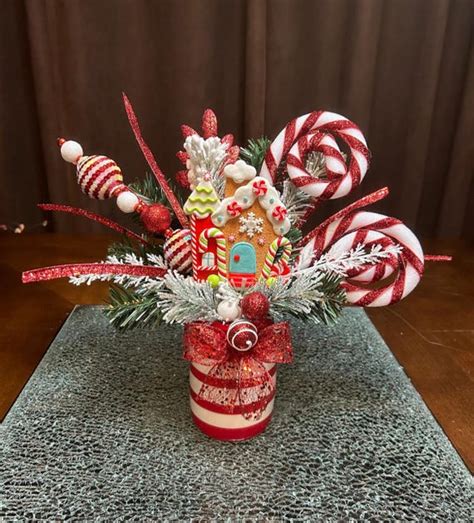 Christmas Candy Bouquet Centerpiece Diy Candy Cane Centerpiece Its