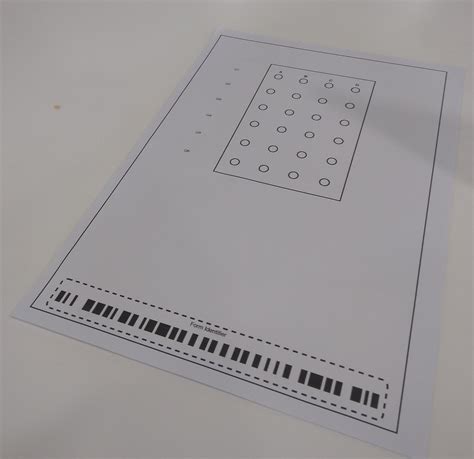 transform how to find the document edges in various coloured backgrounds using opencv python