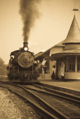 세피아 빈티지 앤틱형 증기 기관차 At 철도용 관측소 산업 혁명에 대한 스톡 사진 및 기타 이미지 산업 혁명 증기 기관차